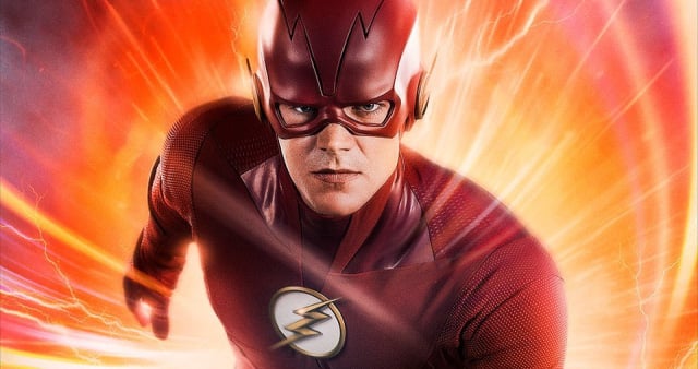 THE FLASH: Grant Gustin Shares A First Official Look At The Scarlet ...