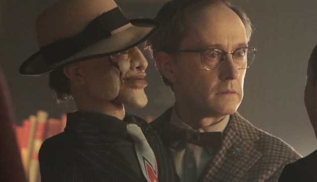 GOTHAM: The GCPD Is On Lockdown In The New Promo For Season 5, Episode ...